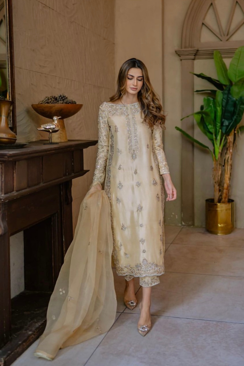 Sitareh – Shanzay Anooshay